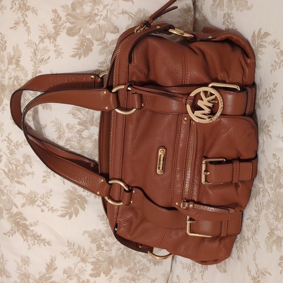 Michael Kors | Bags | Too Many Bags | Poshmark